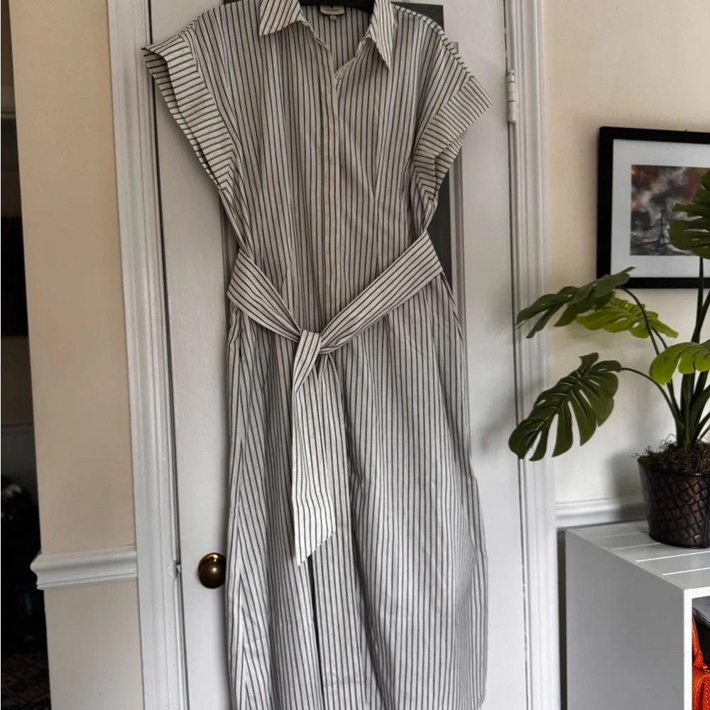Tuckernuck | Dresses | Tuckernuck Linen Stripe Callie Dress Boardroom ...